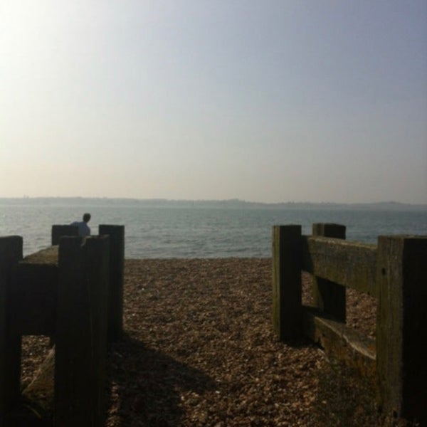 Weston Shore - Beach in Weston