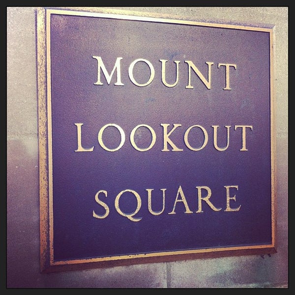 Mount Lookout Square - Plaza in Cincinnati