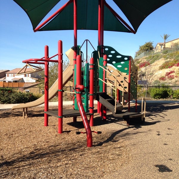 Sky Ranch Park - Sky Ranch - Cala Lily Street