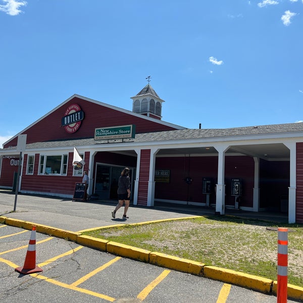 Photos at NH Liquor Store 76 (I-95 North) - 38 tips