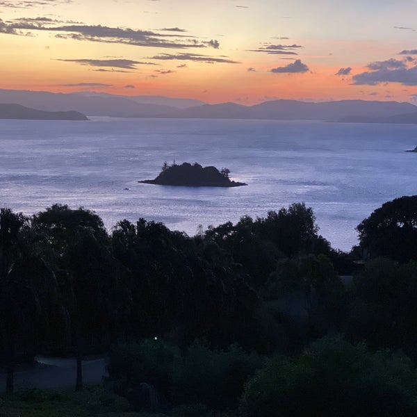 One Tree Hill - Scenic Lookout