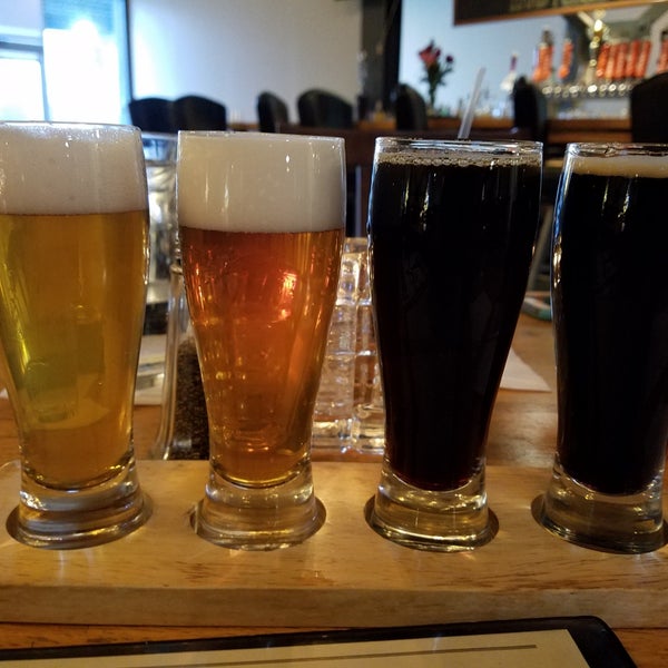 Photos at Crane Room Grille - 3009 Wilmington Rd