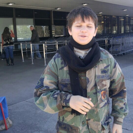 Photos at Fort Jackson Commissary - Southeastern Columbia - 7 tips