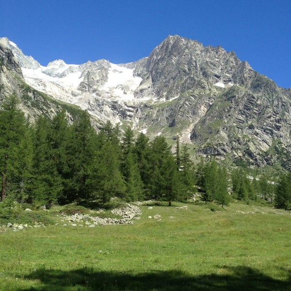 Val Ferret - Other Great Outdoors