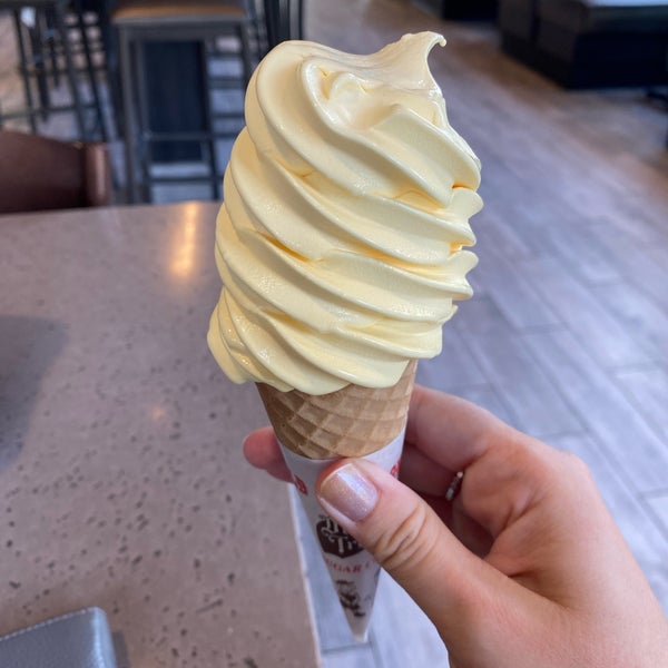 Anderson's Frozen Custard - 6075 Main St