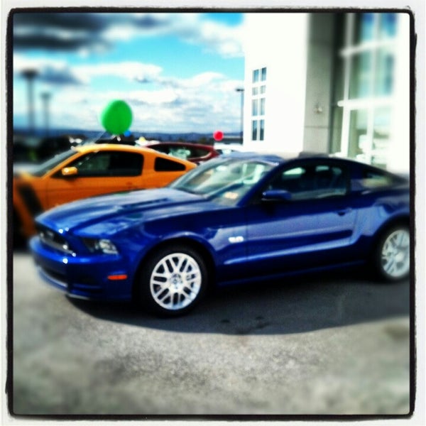 Keystone Ford - Car Dealership in Chambersburg