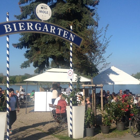 Biergarten Mole - Beer Garden