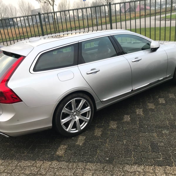 Volvo Nederland - Office