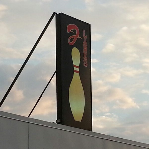 Jay Lanes Bowling - 1428 Benjamin Franklin Hwy
