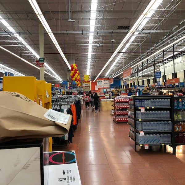 Walmart - Toluca de Lerdo, México