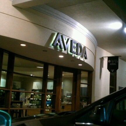 Hiatus Spa + Retreat - 5560 W Lovers Ln Ste 250