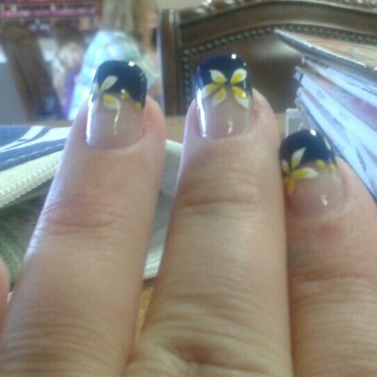 Poshe Nail Salon - 6 tips from 102 visitors