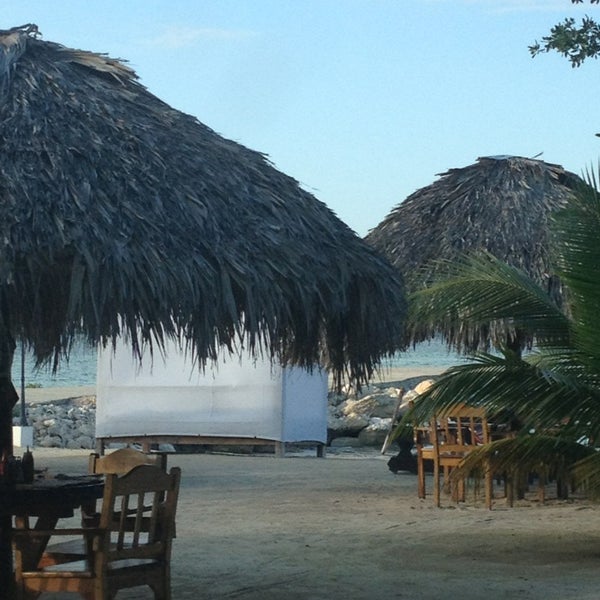 Chill-Out Hut Beach Bar & Grill - 15 tips from 270 visitors