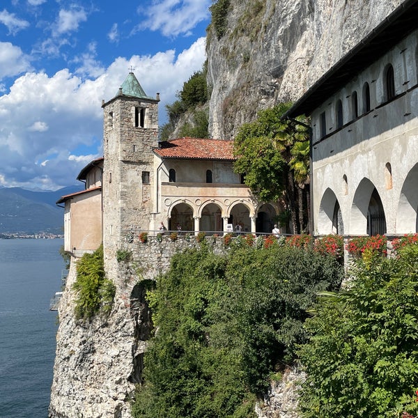 Santuario Santa Caterina del Sasso - Leggiuno, Lombardia