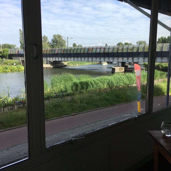 REBELZ aan de Rotte - Hillegersberg-Zuid - Rotterdam, Zuid-Holland