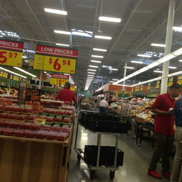 H-E-B - Grocery Store in Cypress