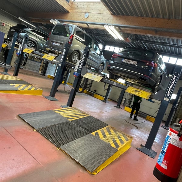 Autokeuring - Vehicle Inspection Station in Kontich