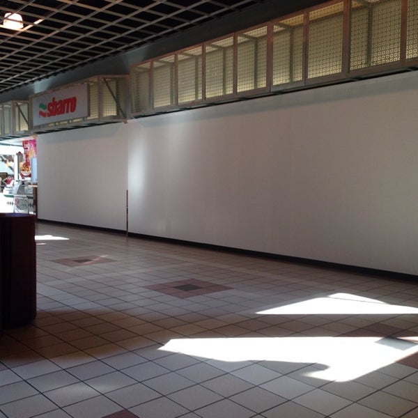 Photos at Steeplegate Mall - Concord, NH