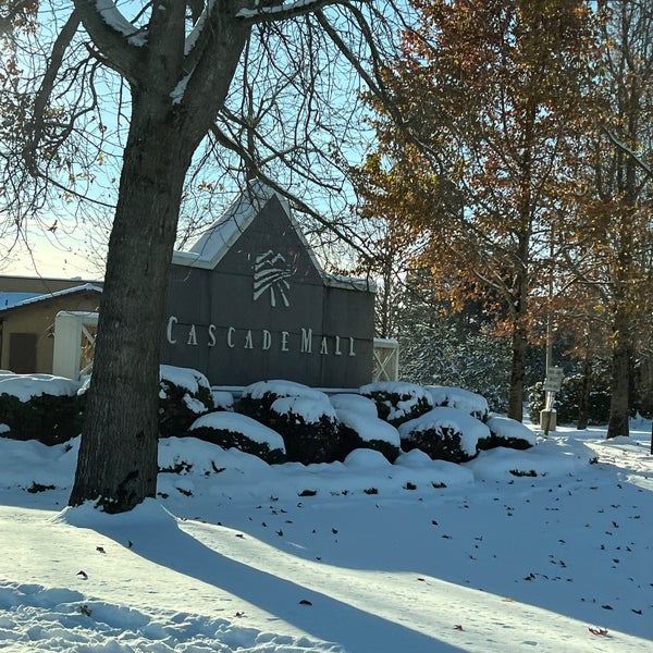 Cascade Mall - Burlington, WA
