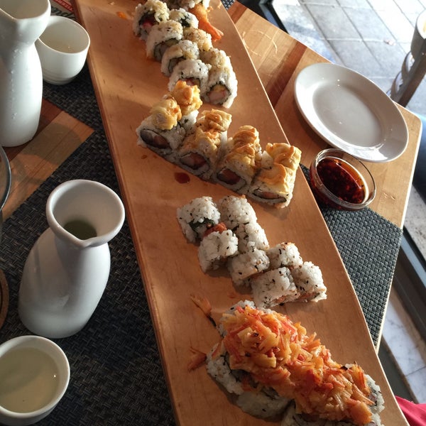 Sushi Maki Brickell (Now Closed) - Sushi Restaurant in Miami Financial ...