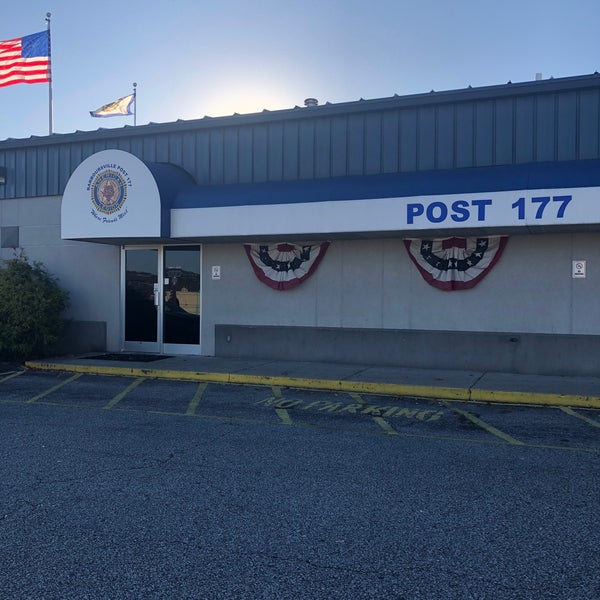 American Legion - Bar in Huntington