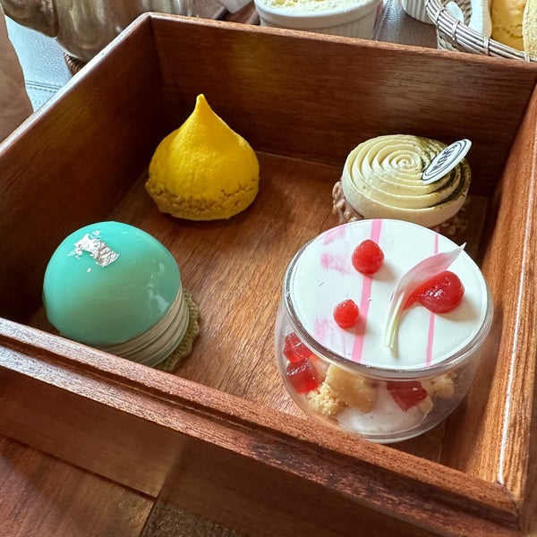 Photos at Clipper Lounge - 22 tips