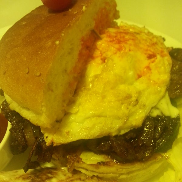 Hunger Pangs - Burger Joint in Bandra West