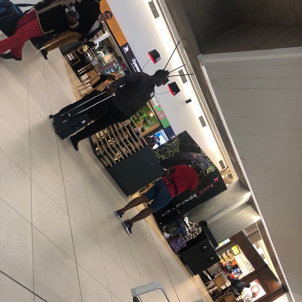 Photos at Félix Houphouët-Boigny International Airport - International ...