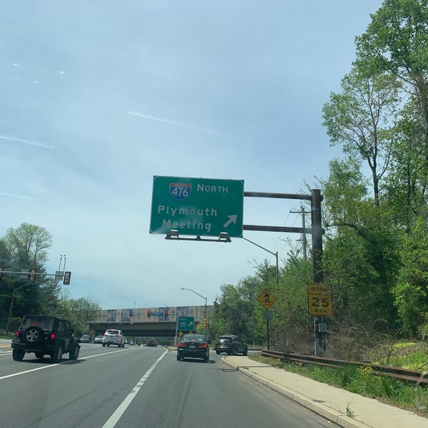 Interstate 476 at Exit 13 - Intersection