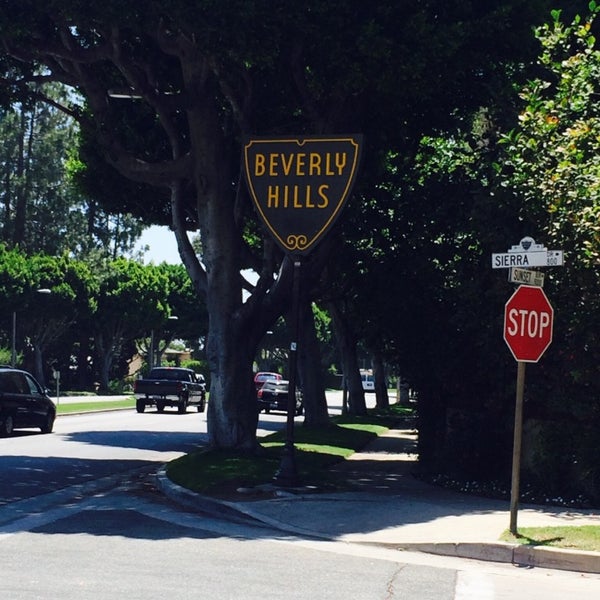 Beverly Hills Sign - General Travel in West Los Angeles
