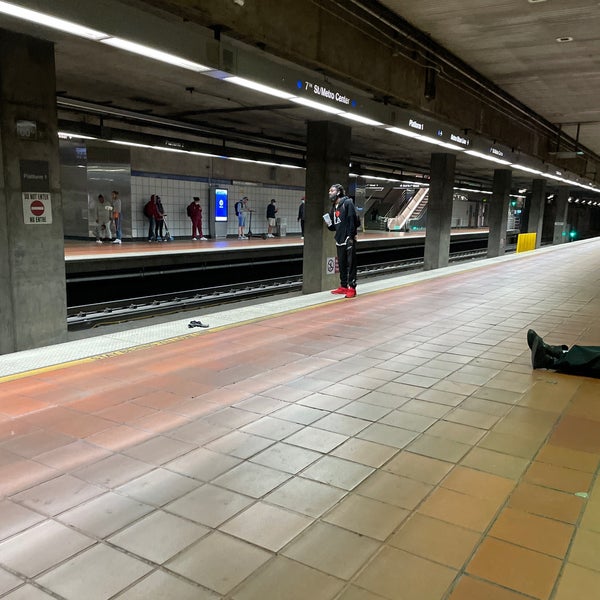 Photos at Metro Rail - 7th St/Metro Center Station (A/B/D/E) - 34 tips ...
