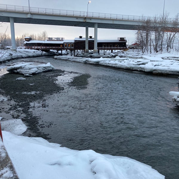 Sarah Bidwell Fishing Platform - Downtown Anchorage - 1 visitor