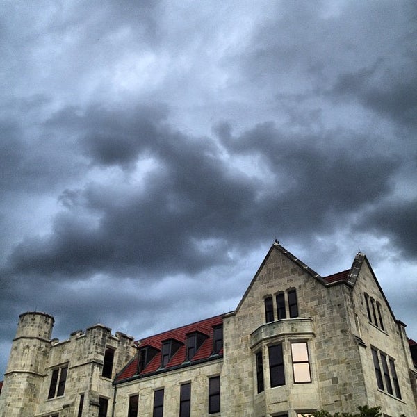 Snow Hall - 1460 Jayhawk Blvd