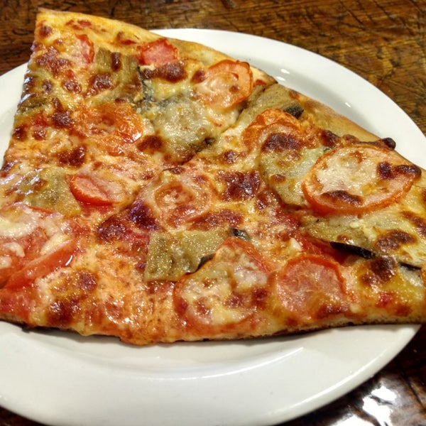 Wall Street Pizza - Pizzeria in New Haven