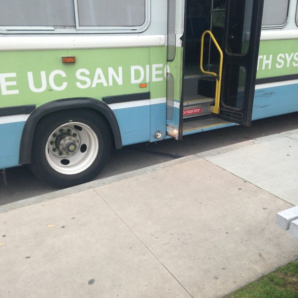 Shuttle stop at UC San Diego Medical Center - Hillcrest - 2 tips from ...