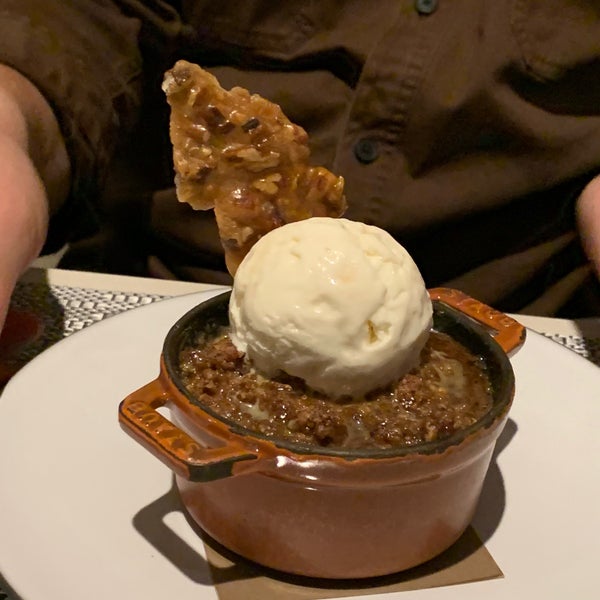 EDGE Restaurant And Bar At Four Seasons Hotel Denver - Central Business ...