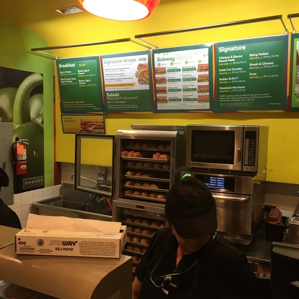 Subway - 3500 North Terminal Dr, Terminal E/ Gate 1