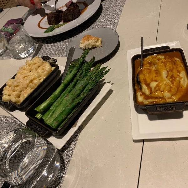 EDGE Restaurant And Bar At Four Seasons Hotel Denver - Central Business ...