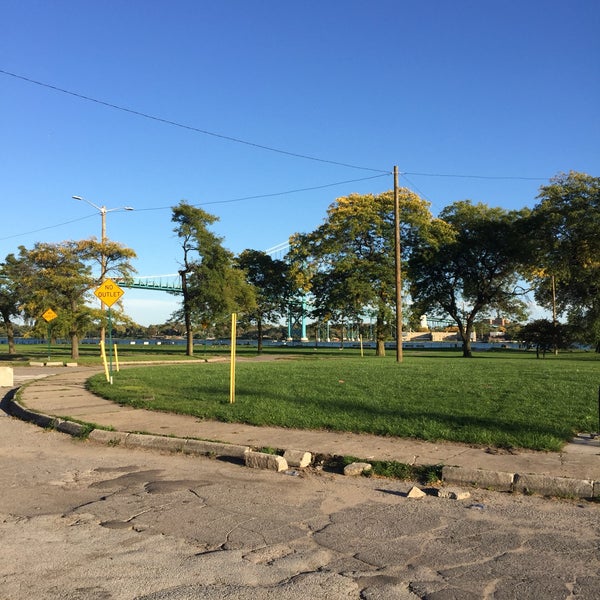 Riverside Park - Southwest Detroit - 40 24th St