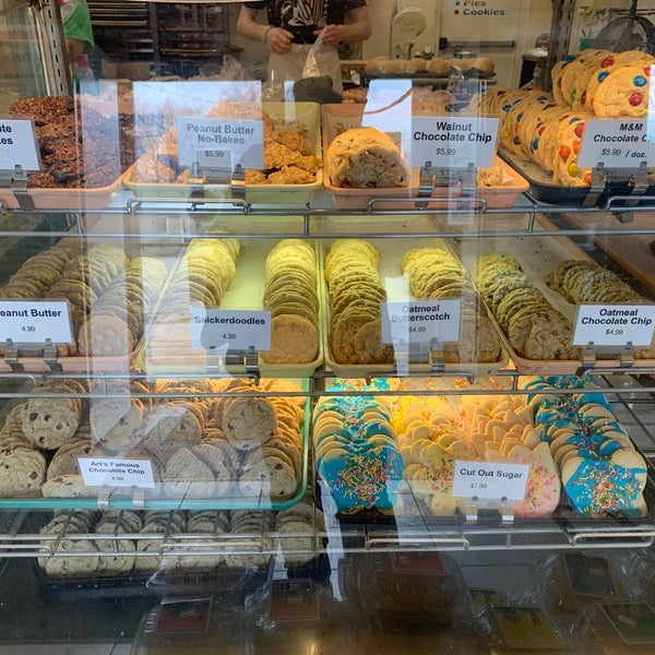 Art's Bakery - 4 tips from 164 visitors