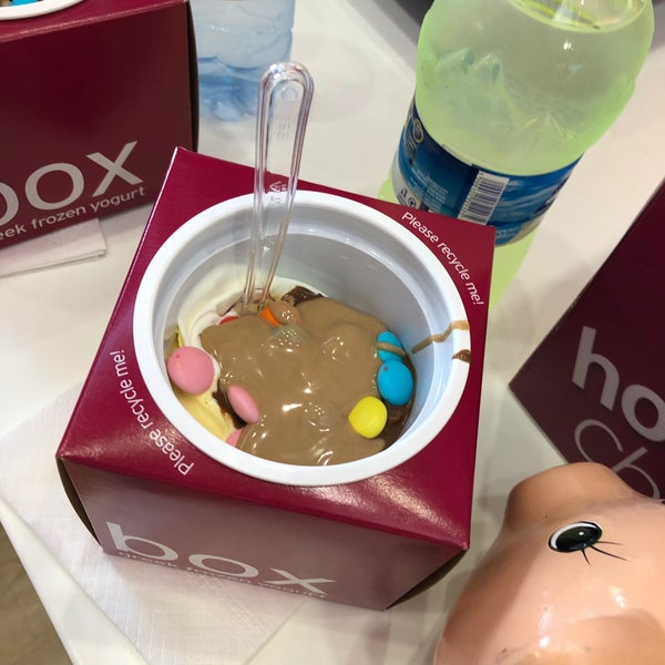 chillbox frozen yogurt - Frozen Yogurt Shop