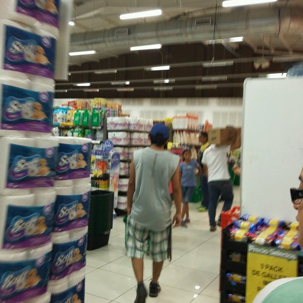 Super Selectos - Supermarket