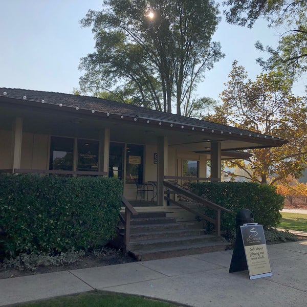 Solis winery - 7 tips from 279 visitors