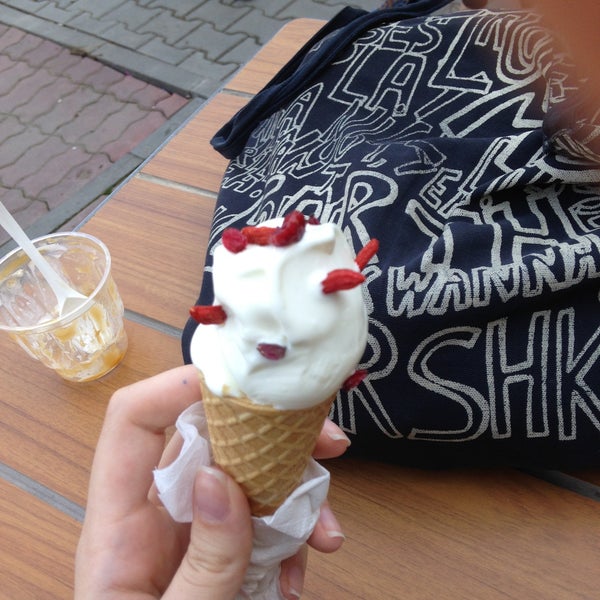 McDonald's - Fast Food Restaurant in Dristor