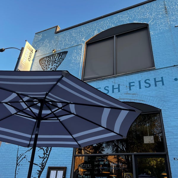 Fish Bar - Lakeview - Chicago, IL