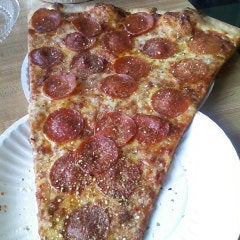 Johnny D's Pizzeria & Restaurant - Pizzeria