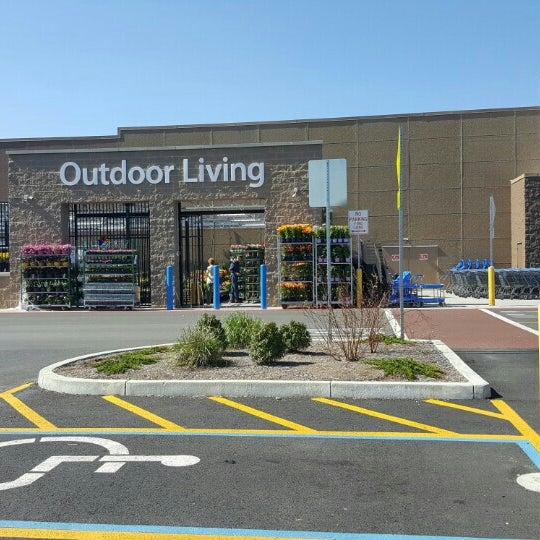 Walmart Supercenter - Wareham, MA