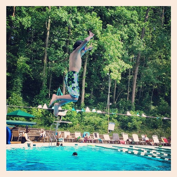 Highlands Swim & Tennis Club - Bryan Branch Road
