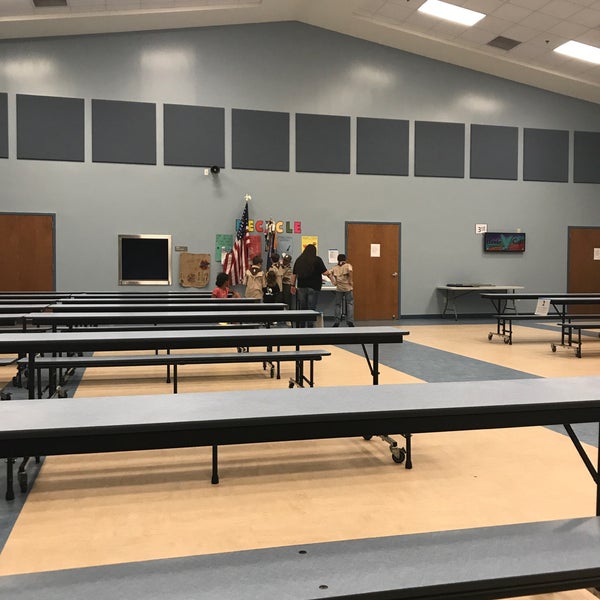 Hickory Creek Elementary - Elementary School in Saint Johns