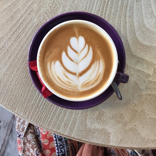 Elsa Coffee | السا کافی - منطقه ۲ - 133 tips from 585 visitors